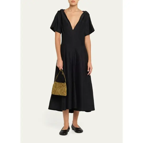 Bottega Veneta Small Intrecciato Suede Pouch - Moss