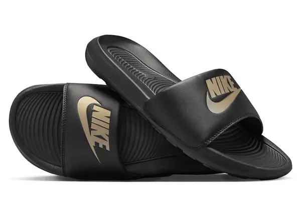 Nike Victori One Slide - Black/metallic Gold