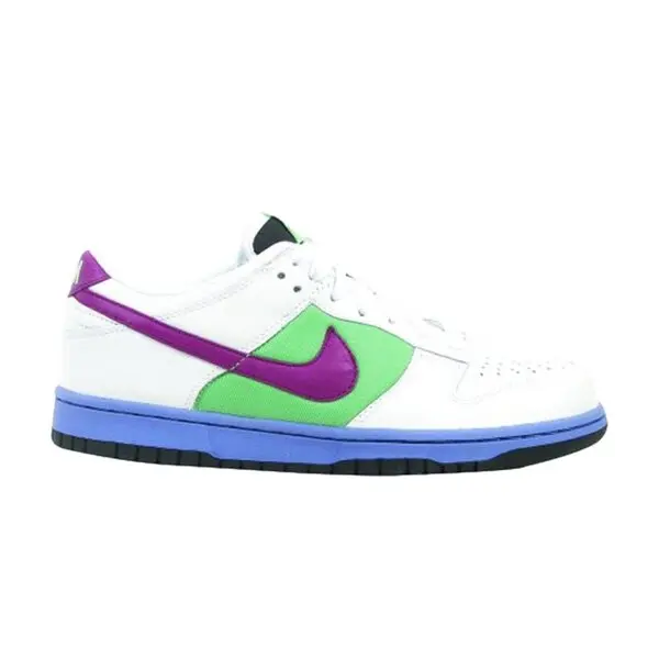Nike Wmns Dunk Low Sneakers