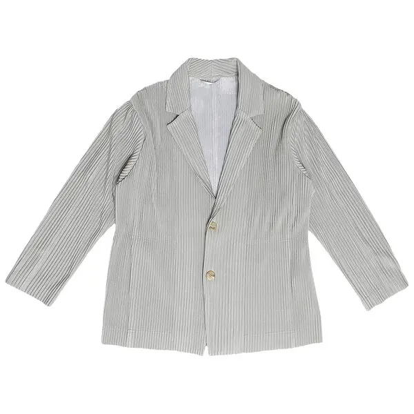 Issey Miyake Basic Pleated Blazer
