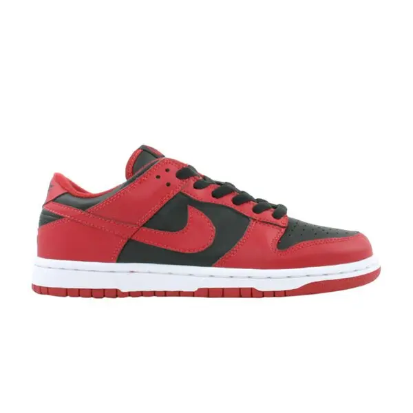 Nike Dunk Low Top Sneakers - Black