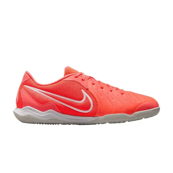 Nike Tiempo Legend Academy Ic Sneakers - Red