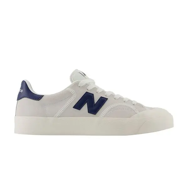 NEW BALANCE Bb100 Sneakers