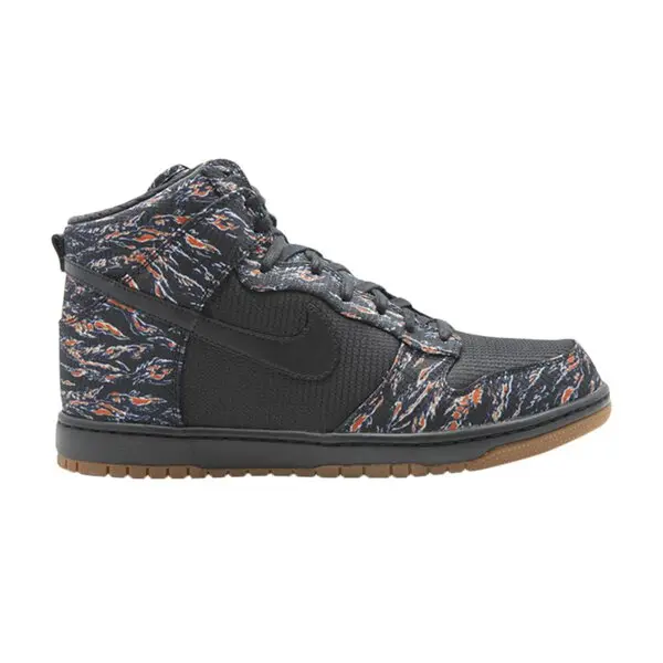 Nike Dunk High Supreme Sneakers