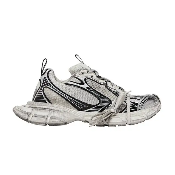 Balenciaga 3xl Worn-out Sneaker - White