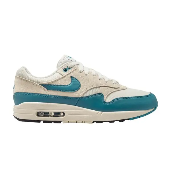 Nike Air Max 1 Essential Sneakers