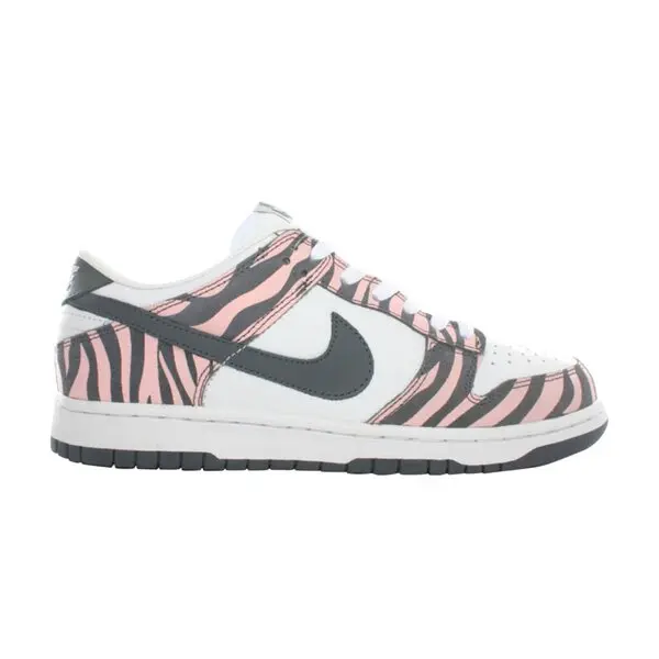 Nike Dunk Low Zebra Sneakers
