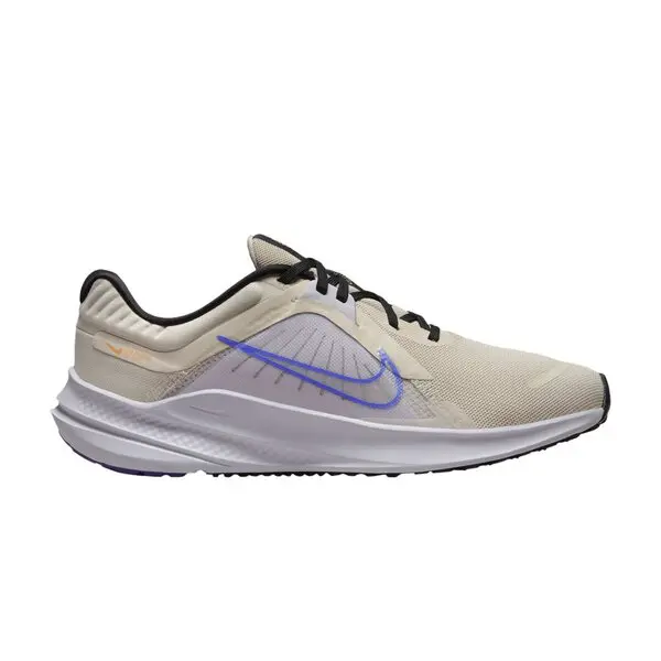 Nike Quest Sneakers