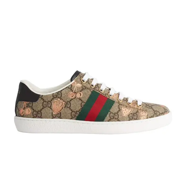 Gucci Ace Gg Supreme Berry Print Sneakers - Tan