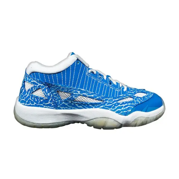 JORDAN 11 Low Gs Sneakers