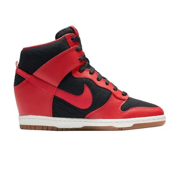 Nike Dunk Sky Hi Essential - Red