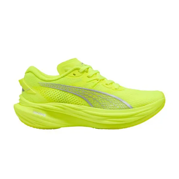 PUMA Deviate Nitro 3 Sneakers