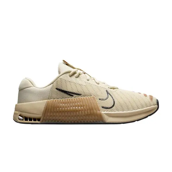 Nike Metcon Sneakers - Tan