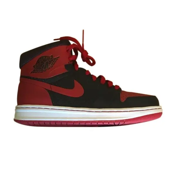JORDAN 1 Retro Alpha Sneakers - Red