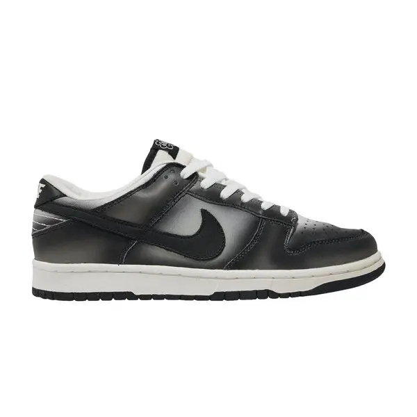 Nike Dunk Low Premium Sneakers