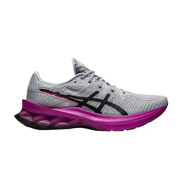 Asics Novablast Sneakers