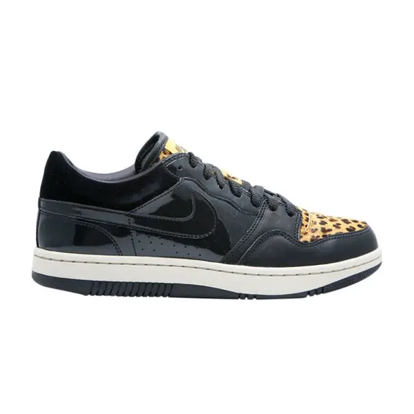 Nike Court Force Low Premium Sneakers