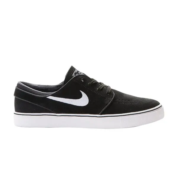 Nike Low Top Sneakers - Black