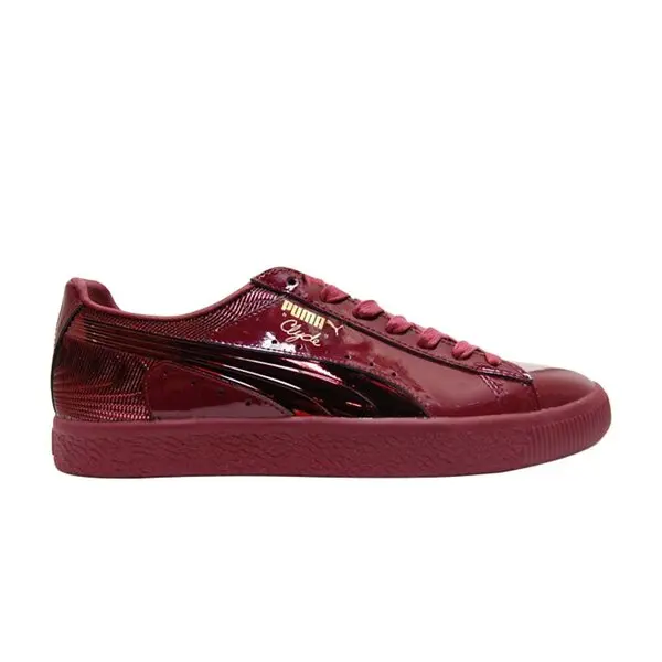 PUMA Clyde Wraith Sneakers