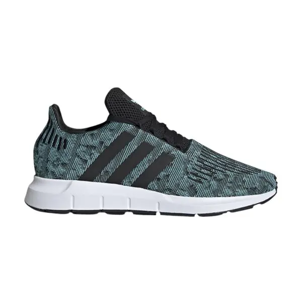 Adidas Swift Run Sneakers