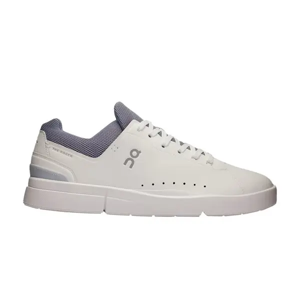 On The Roger Advantage Sneakers - White