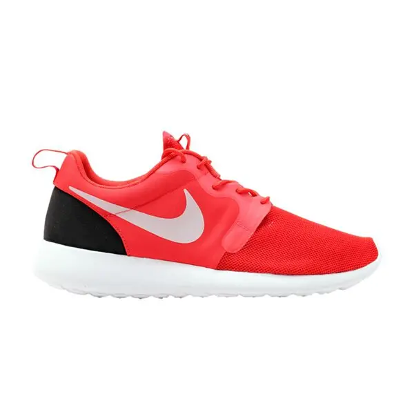 Nike Rosherun Hyperfuse Sneakers