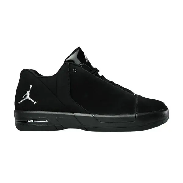 JORDAN Team Elite 3 Low Sneakers