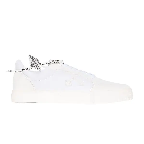 Off-White Vulc Low Sneakers