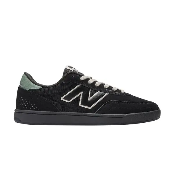 NEW BALANCE Numeric 440 V2 Sneakers - Black