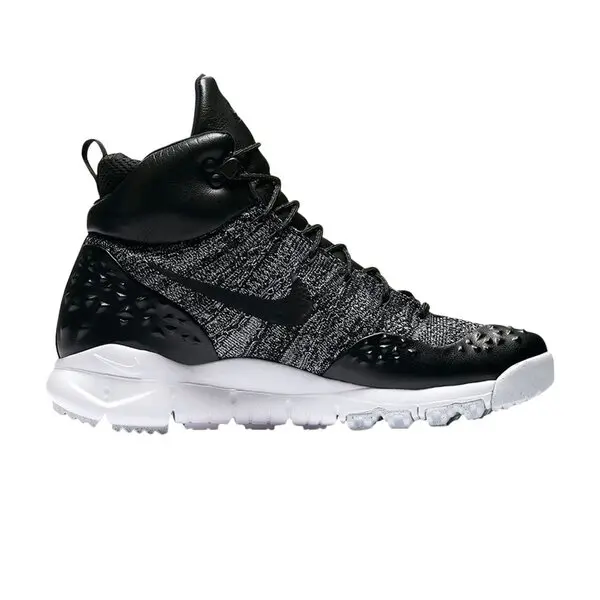 Nike Lupinek Flyknit Sneakers - Black