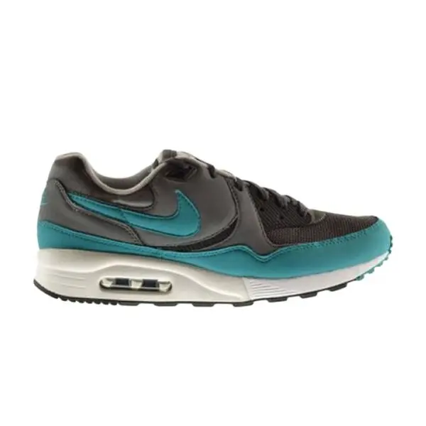 Nike Air Max Light Essential Sneakers