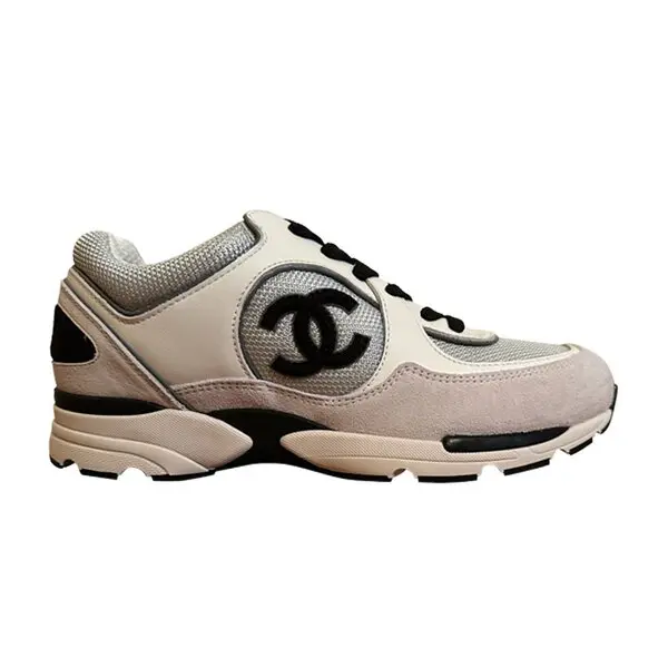 Chanel Sneaker - White