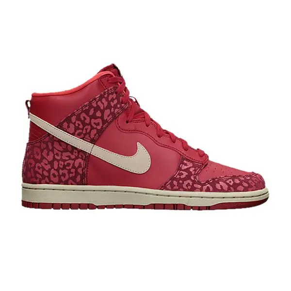 Nike Dunk High Skinny Sneakers - Red