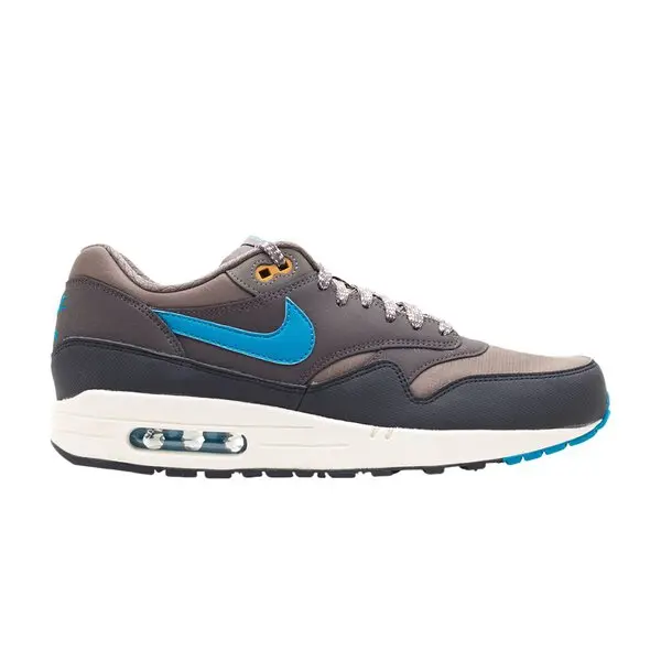Nike Air Max 1 Essential Sneakers