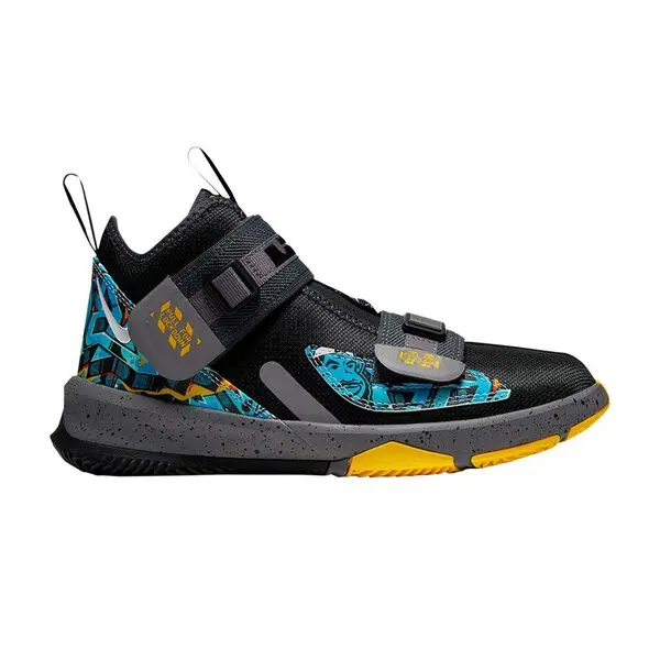 Nike Lebron Soldier 13 Bg Sneakers - Black