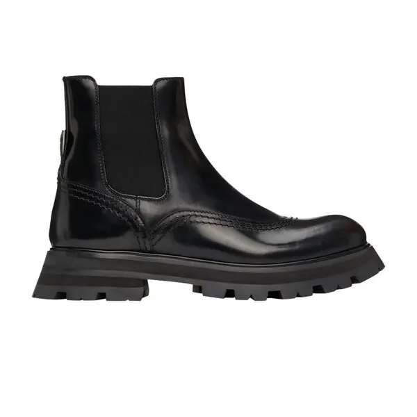 Alexander McQueen Wander Chelsea Ankle Boot - Black