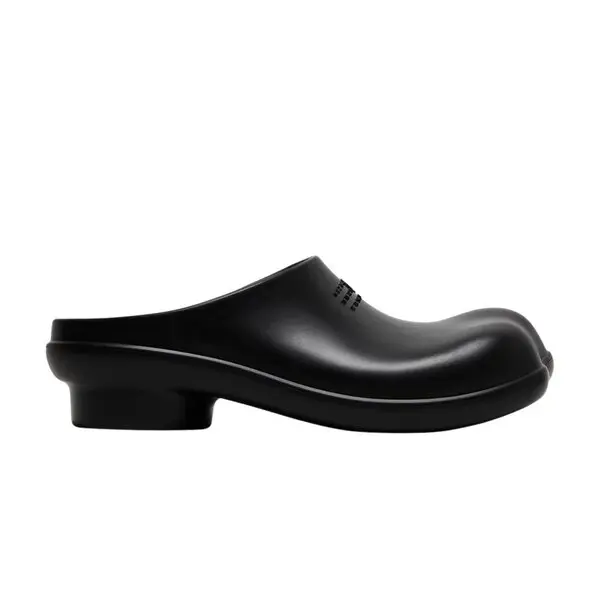 MAISON MARGIELA Anatomic Clog Slippers - Black