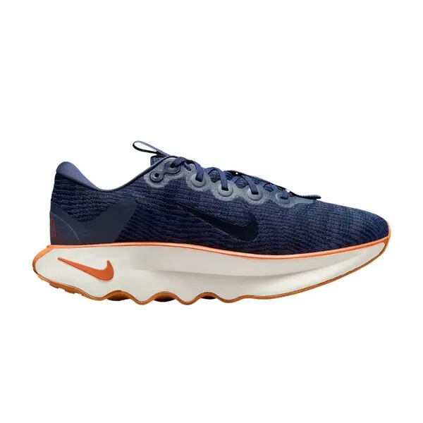 Nike Motiva Sneakers