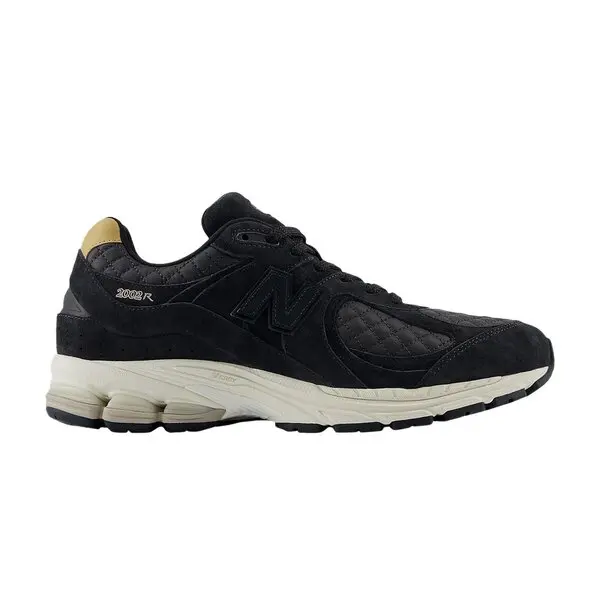 NEW BALANCE 2002r Quilted Pack Sneakers - Black