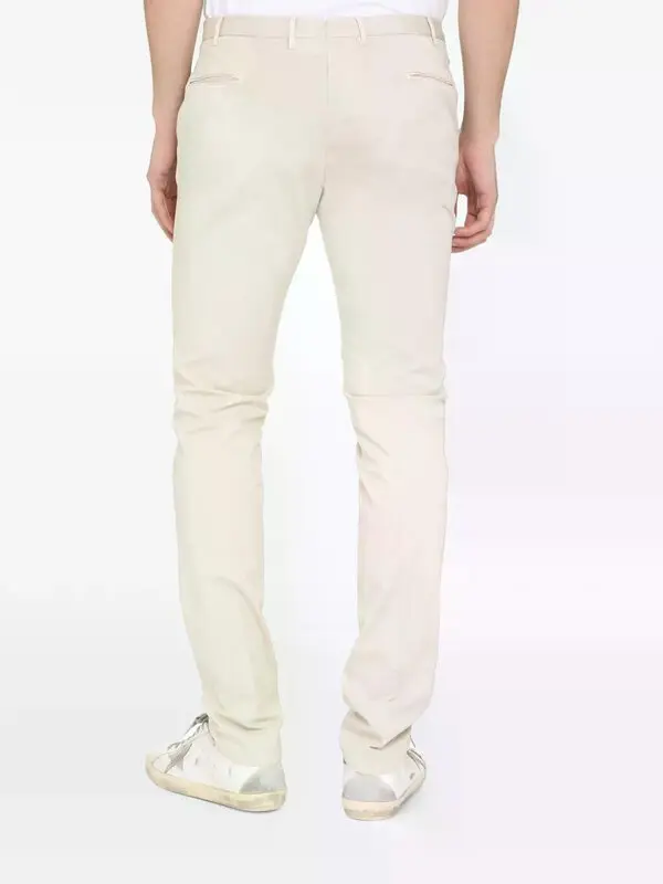 THE (ALPHABET) Cotton-blend Chino Trousers - White