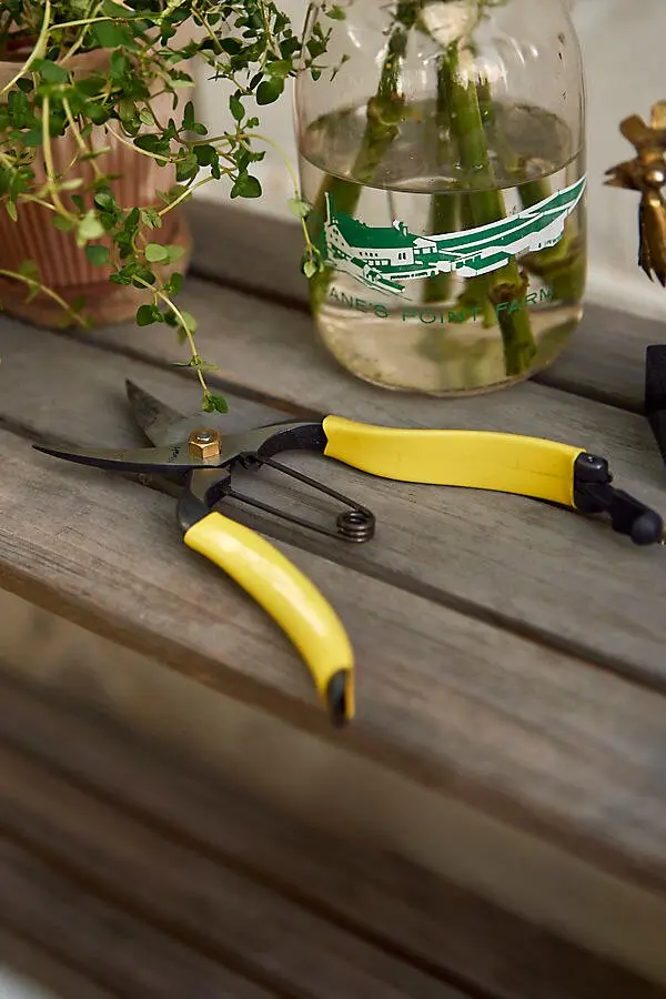 NIWAKI Lightweight Hybrid Secateurs - Multi