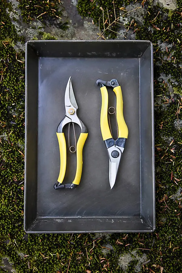 NIWAKI Lightweight Hybrid Secateurs
