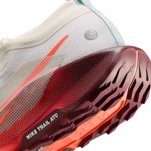 Nike Pegasus Trail 5 Gore-tex Waterproof Trail Running Sneakers - White