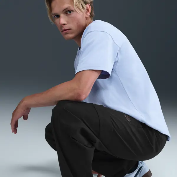 Nike Club Woven Cargo Pants
