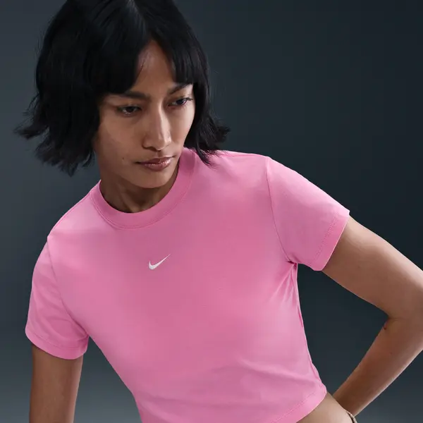 Nike Sportswear Chill Knit Cropped T-shirt - Pink