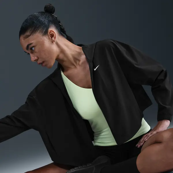 Nike One Repel Oversized Hooded Woven Jacket