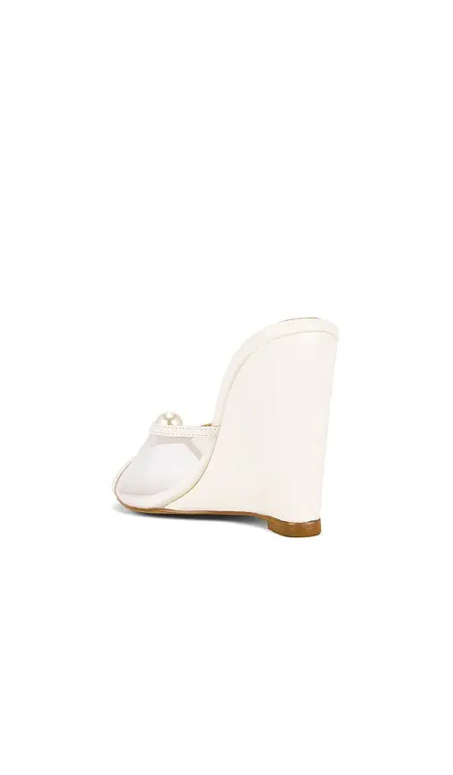 Raye Luci Wedge