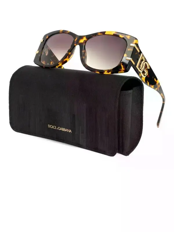 Dolce & Gabbana Dg-plaque Sunglasses