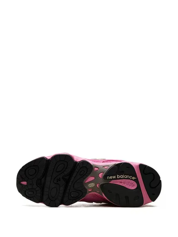 NEW BALANCE 1000 Sneakers - Pink