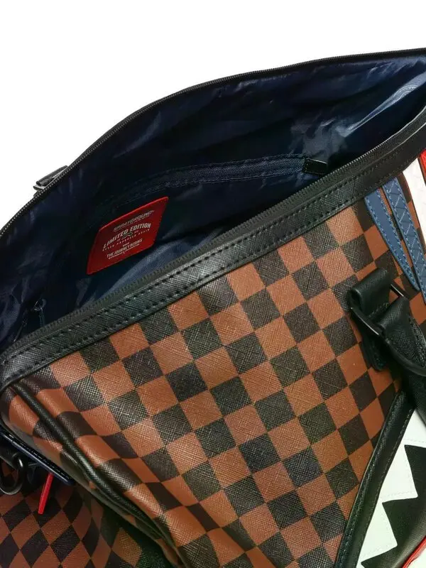 SPRAYGROUND Check-shark Duffle Bag